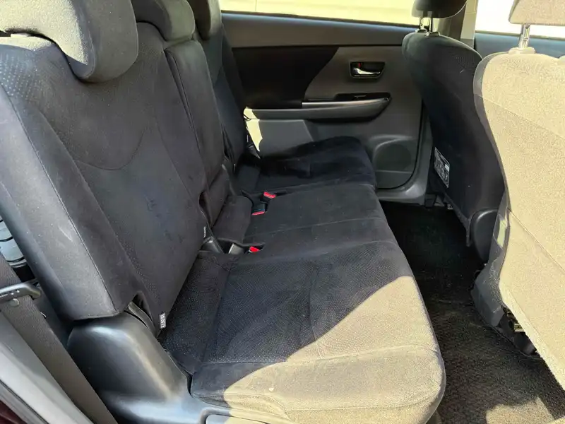 2014 Toyota Prius Alpha S Tune Black | Carbarn Uganda